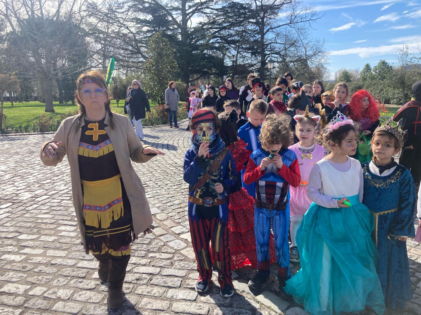 CARNAVAL à SAINT SYLVESTRE - Institution Sainte Catherine